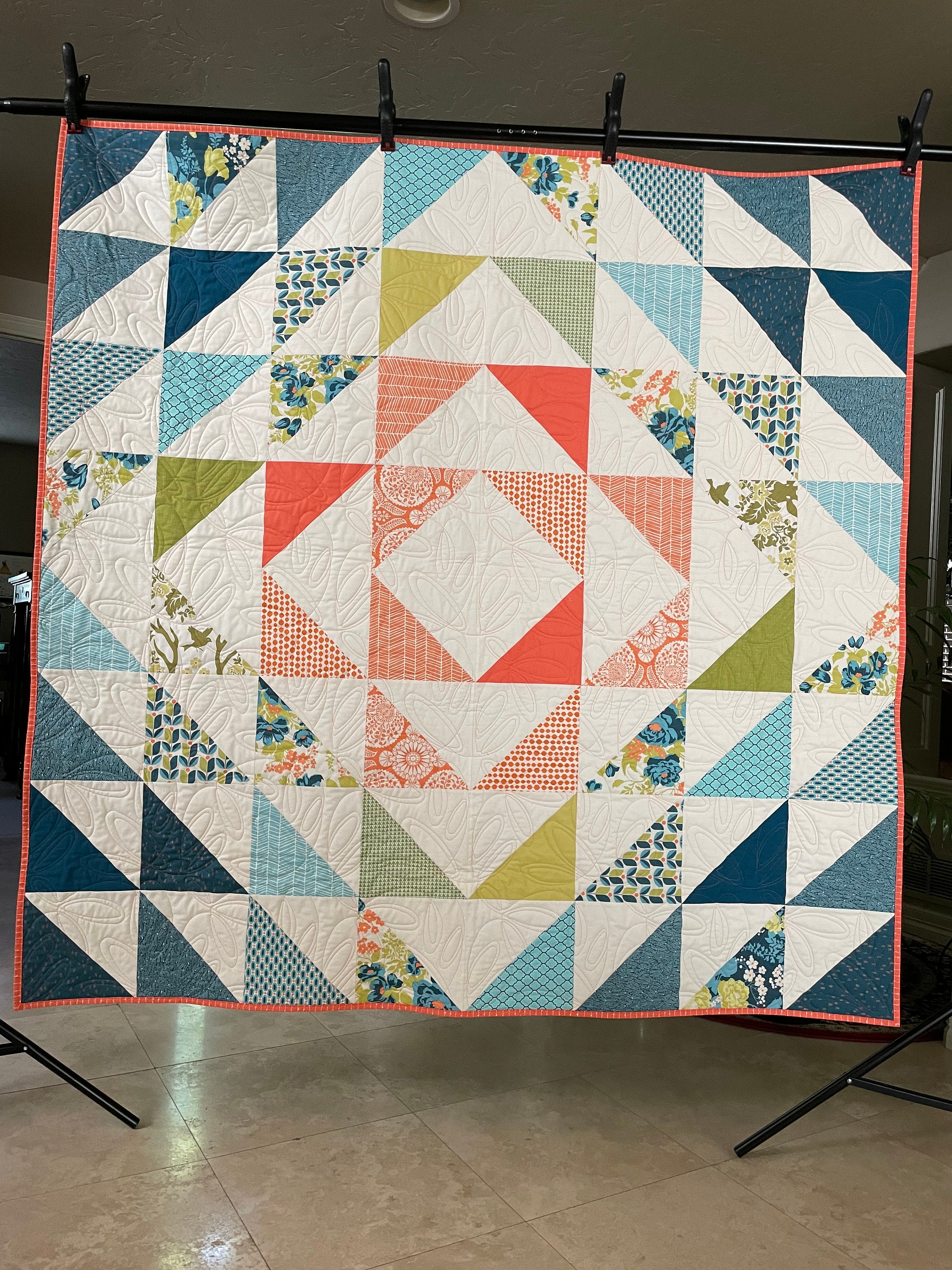 Radiating Half Square Triangle Quilt - Etsy
