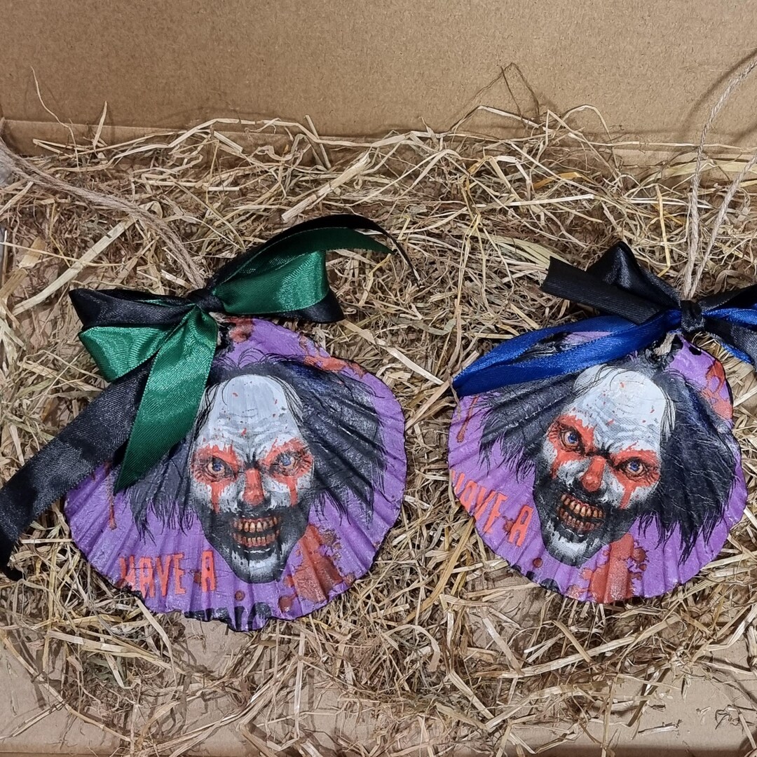 Spooky Scallop Seashell Ornaments - Set of 2 Halloween Découpage & Hand ...