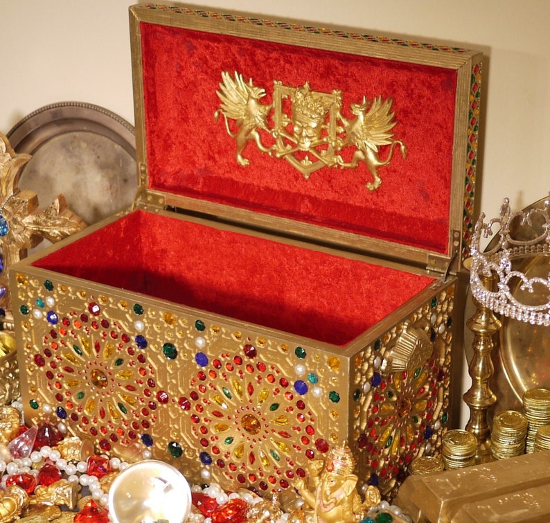 JEWELED TREASURE CHEST - Etsy