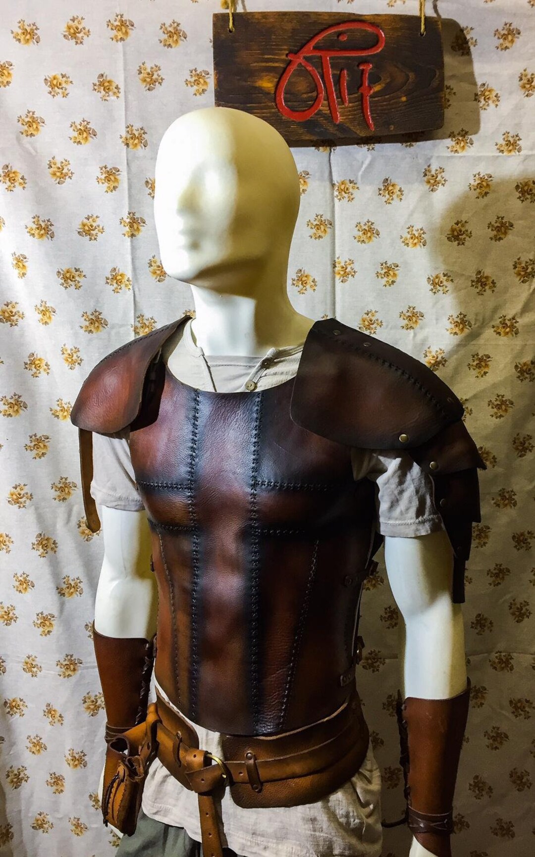 LARP Kit - Leather Armor and Pauldrons - Etsy
