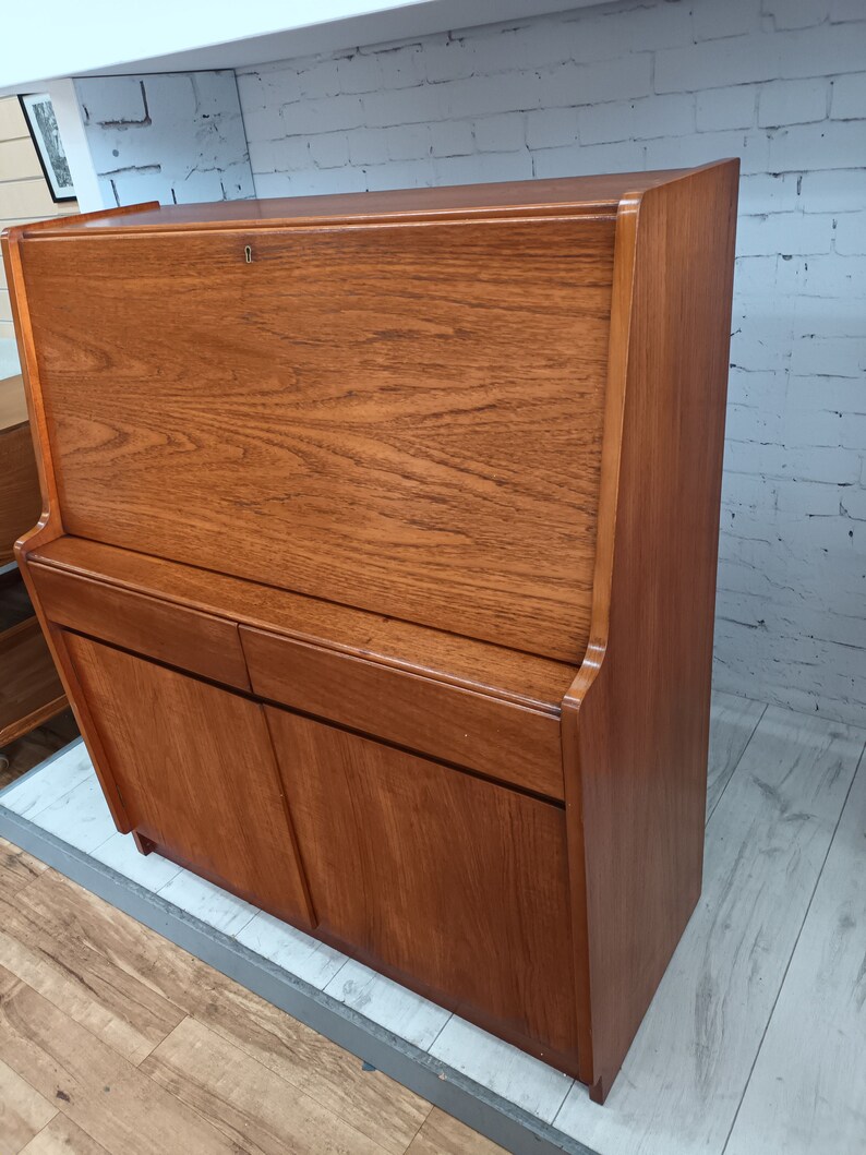 Mid Century Writing Bureau Desk Work Station Laptop Vintage Retro Teak ...