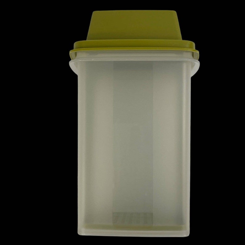 Vintage TUPPERWARE Pick a Deli PICKLE Keeper Container #1330 Avocado ...