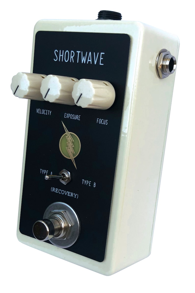 SHORTWAVE lo-fi Radio and Wire Recorder Emulation Pedal | Etsy