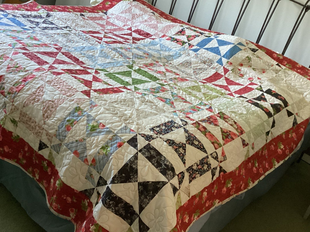 Turn Style Quilt - Etsy
