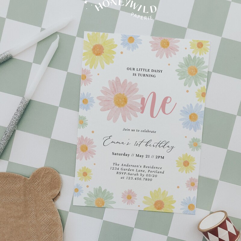 Daisy Birthday Invitation - Etsy