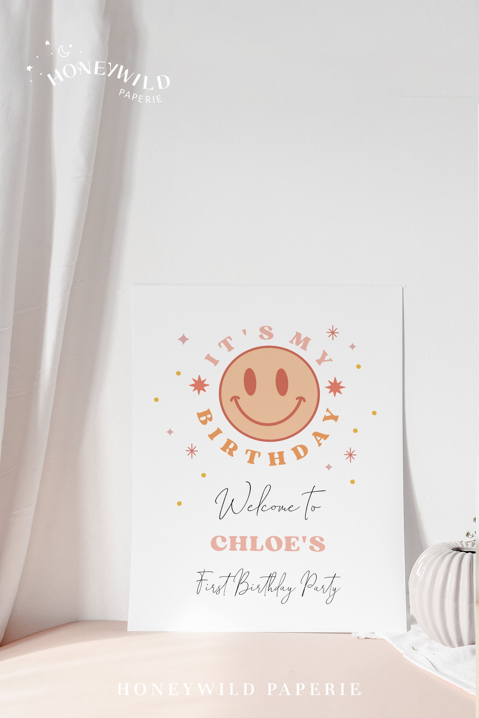 Modern Smiley Face Birthday Welcome Sign Template, It's My Birthday ...