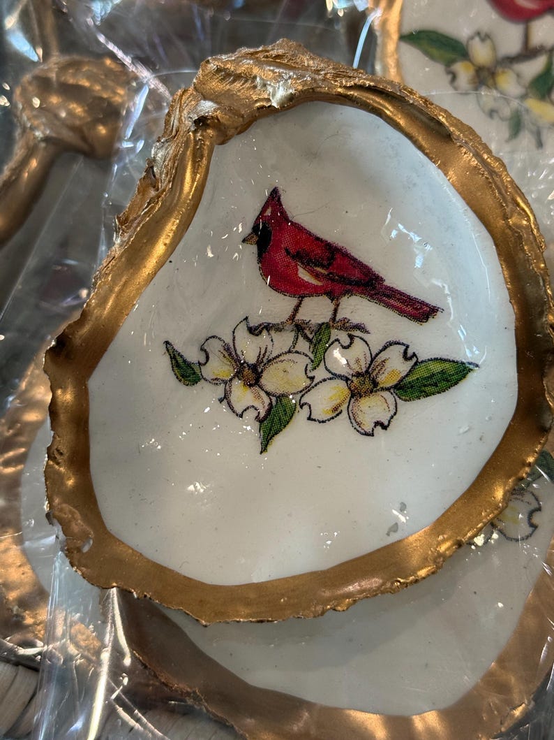 Red Cardinal Oyster Shell Ring Dish - Etsy