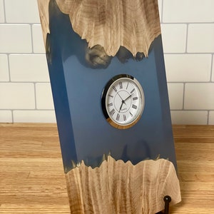 Maple Burl Resin Sculpture Clock - Live Edge - Battery Powered - Etsy