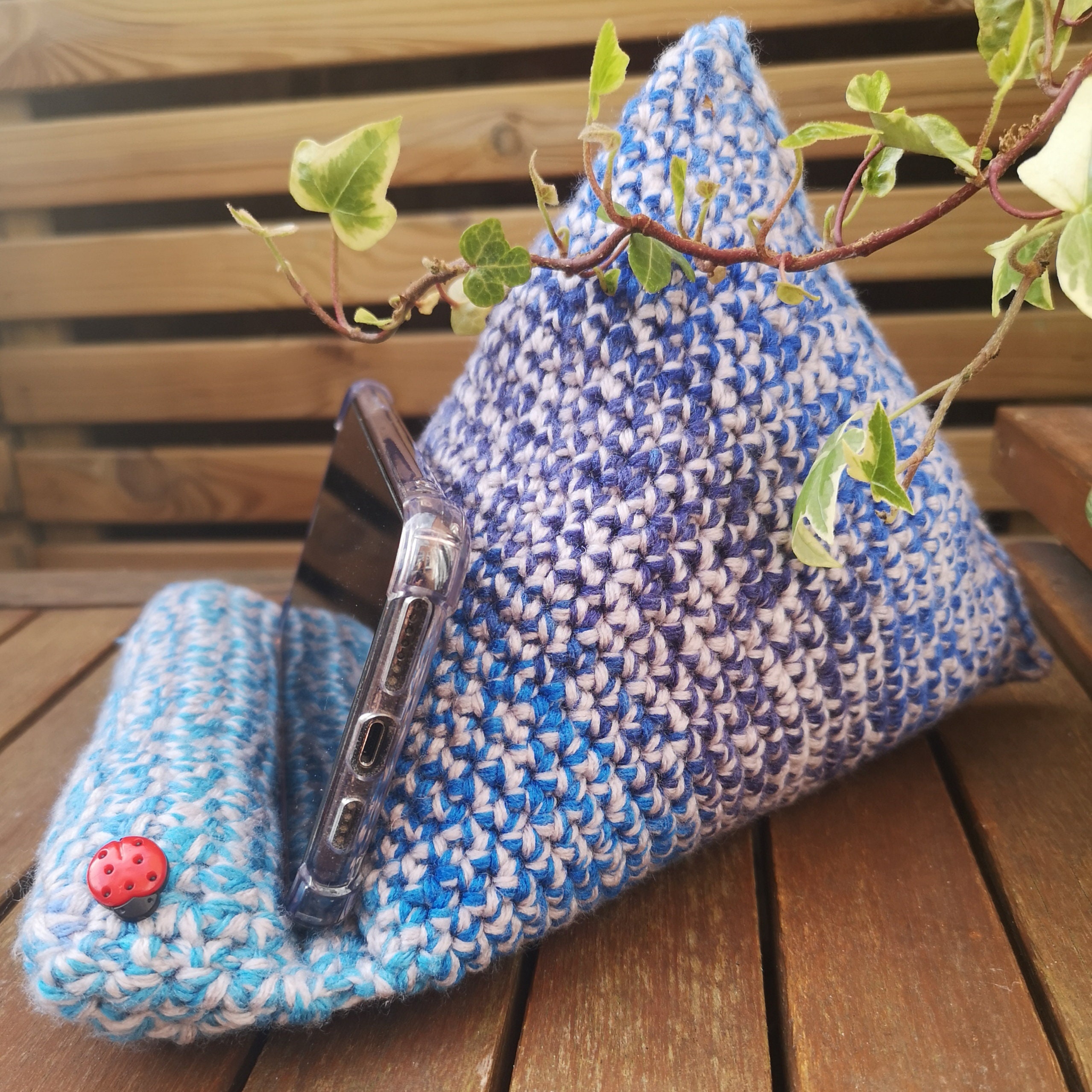 Crochet Pattern for a Phone/tablet Holder Cushion | Etsy