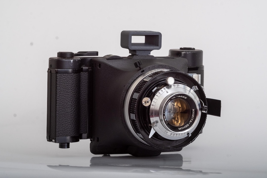 Ligero69 Medium Format Camera Body: Mamiya Press Lenses, 120 Film, 3D ...