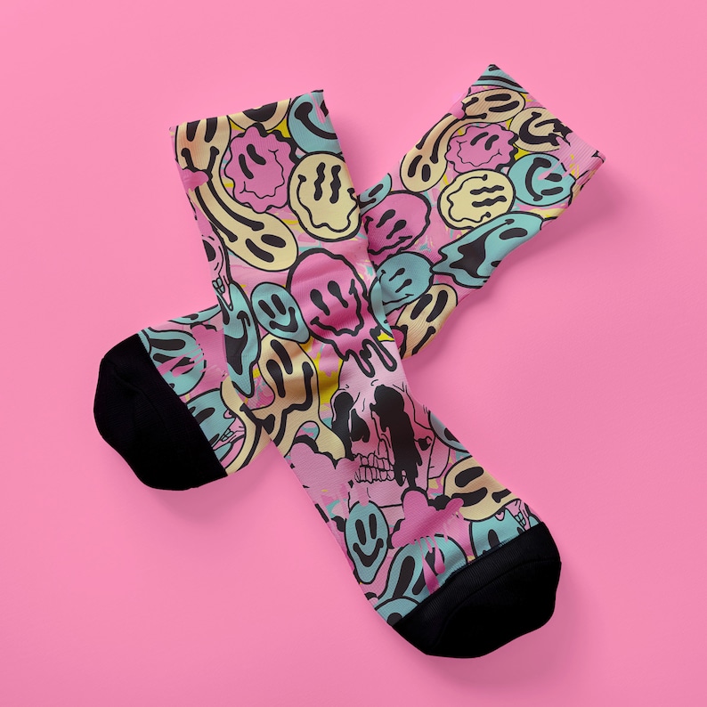 Y2K Smiley Skull Socks: Weirdcore 90s Grunge Style - Etsy