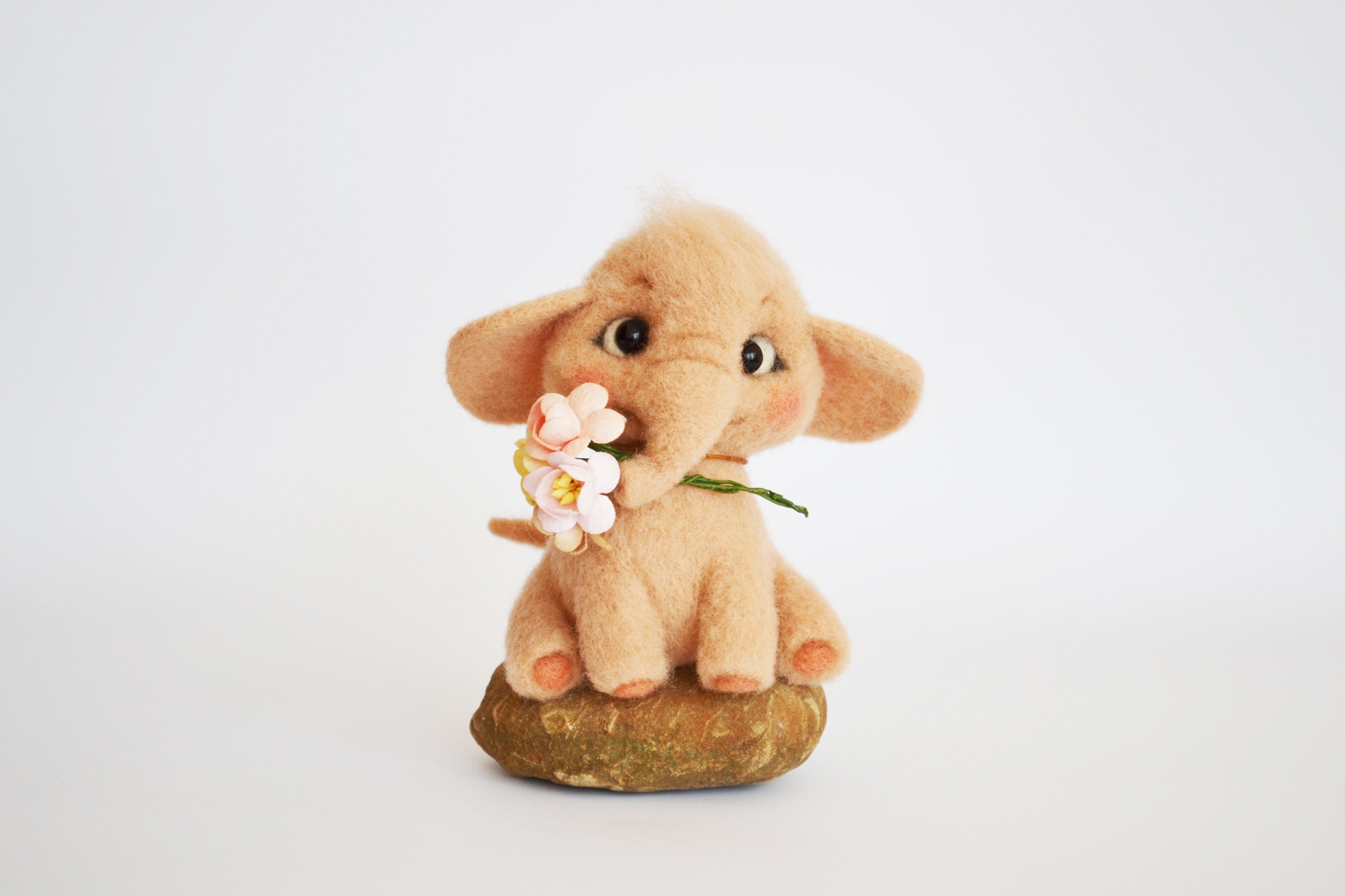 Needle Felted Elephant for Elephant Lovers - Etsy