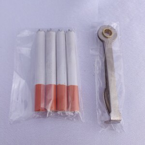 4 Grinder Tip Dugout One Hit Bats Cleaning Tool 16 Pipe Screens, Metal ...