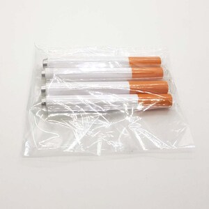 4 Grinder Tip Dugout One Hit Bats + Cleaning Tool +16 Pipe Screens ...