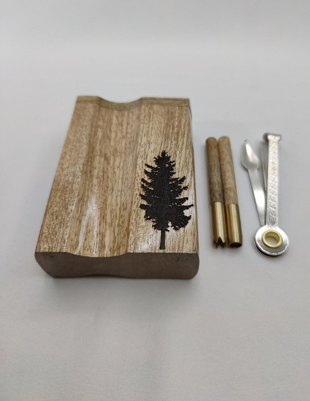 Evergreen Tree BIC Mango Dugout Stash Box (4in) W/ 2 Brass One Hitter ...