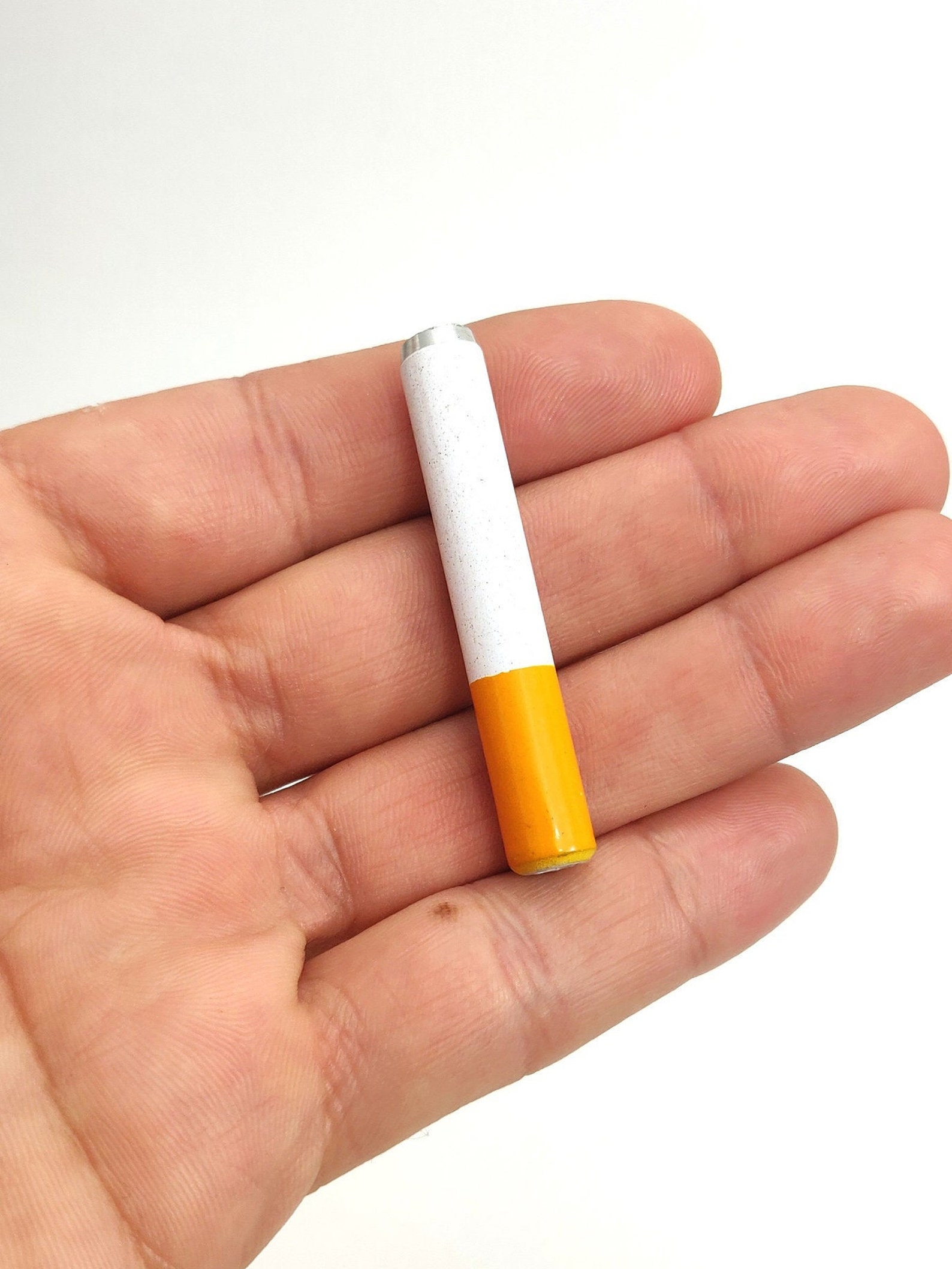 2" Dugout Bat & 25+ Screens - Metal Cigarettes - One Hitter Pipe ...