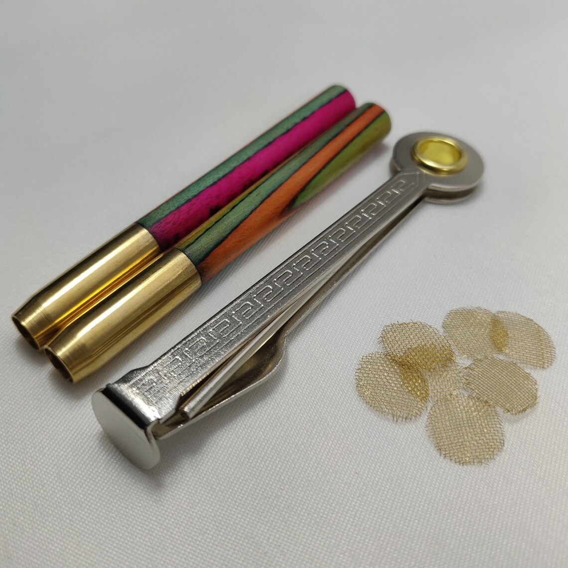Large Rainbow Dugout Stash Box (4in) W/ 2 Brass One Hitter Bats W ...