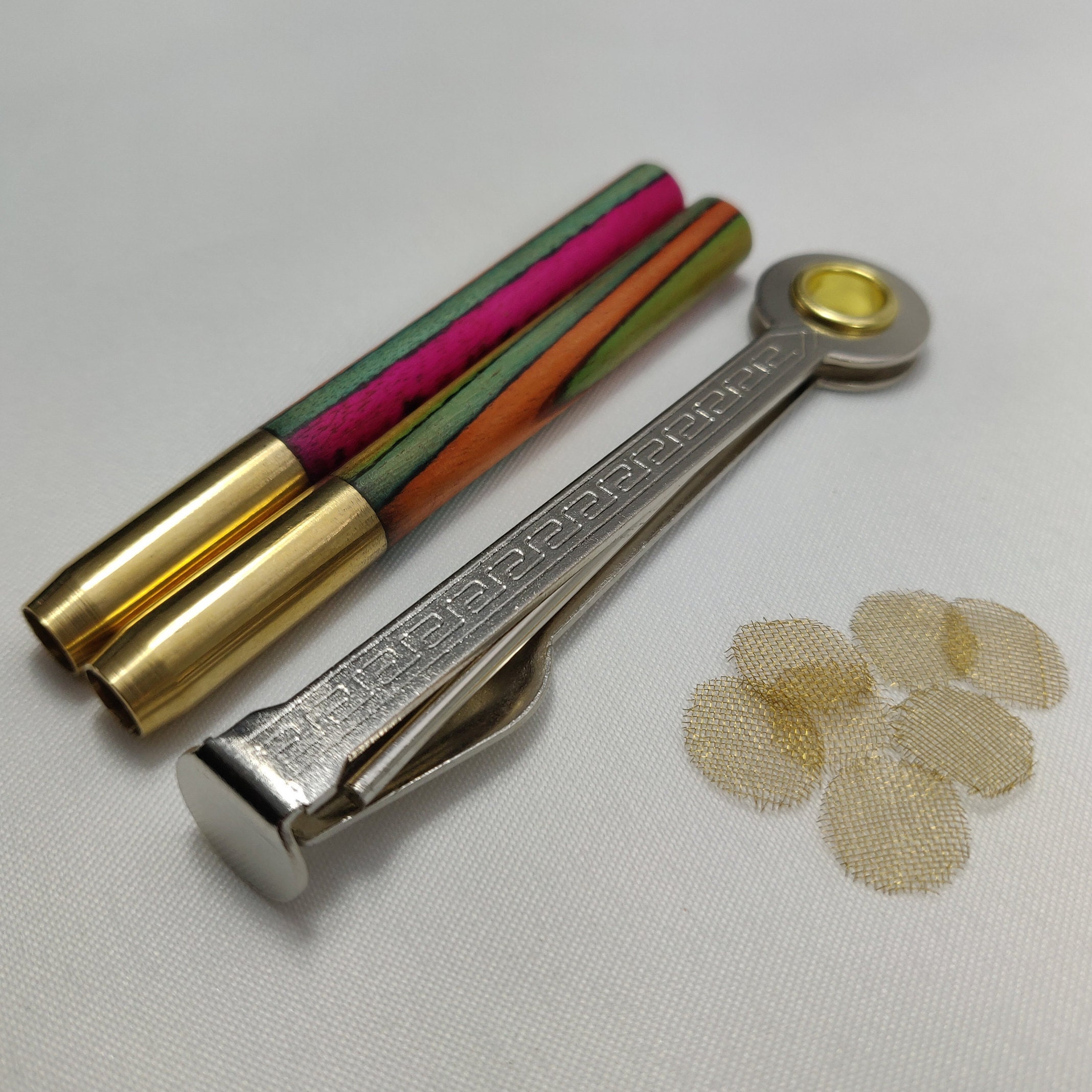 Large Rainbow Dugout Stash Box (4in) W/ 2 Brass One Hitter Bats W ...