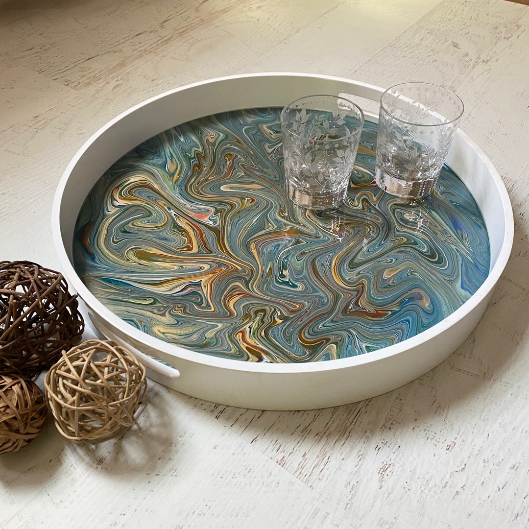 18" Round White Lacquer Serving Tray With Handles - Ottoman Tray ...