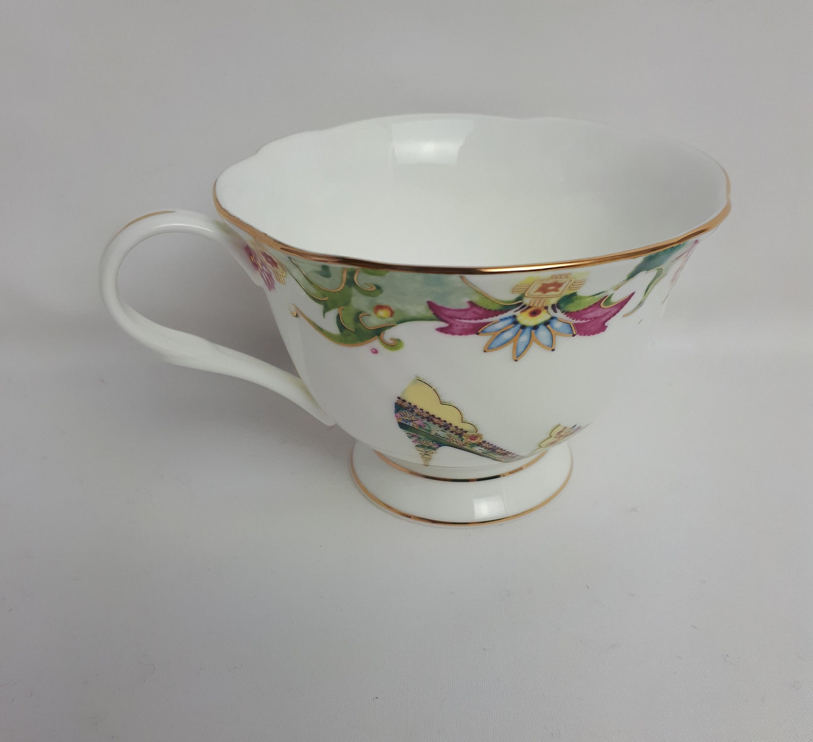 Royal Elfreda Porcelain Tea Cup Set Design by Allison L.L - Etsy UK