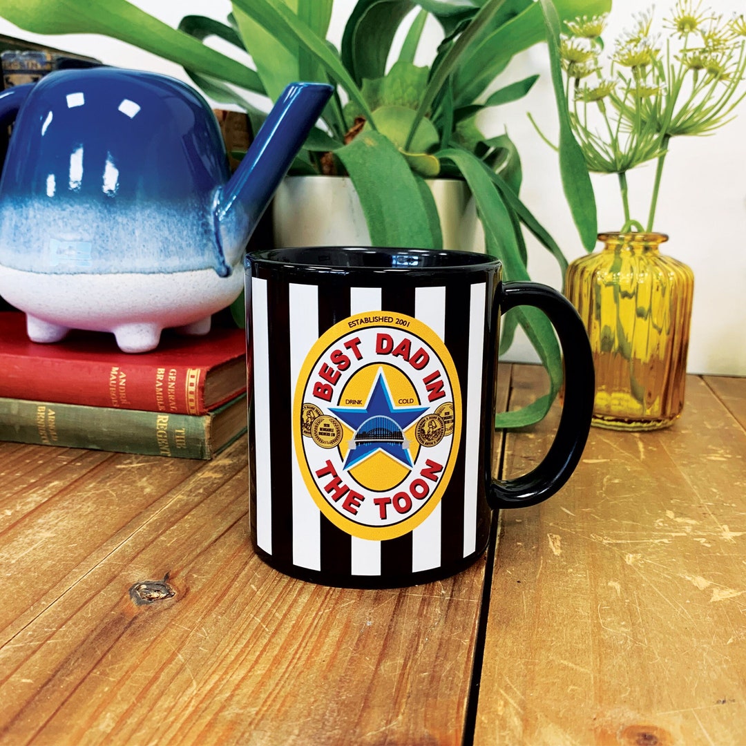 Fathers Day Gift for a Toon Fan - Best Dad Mug, Coaster & Keyring Set ...