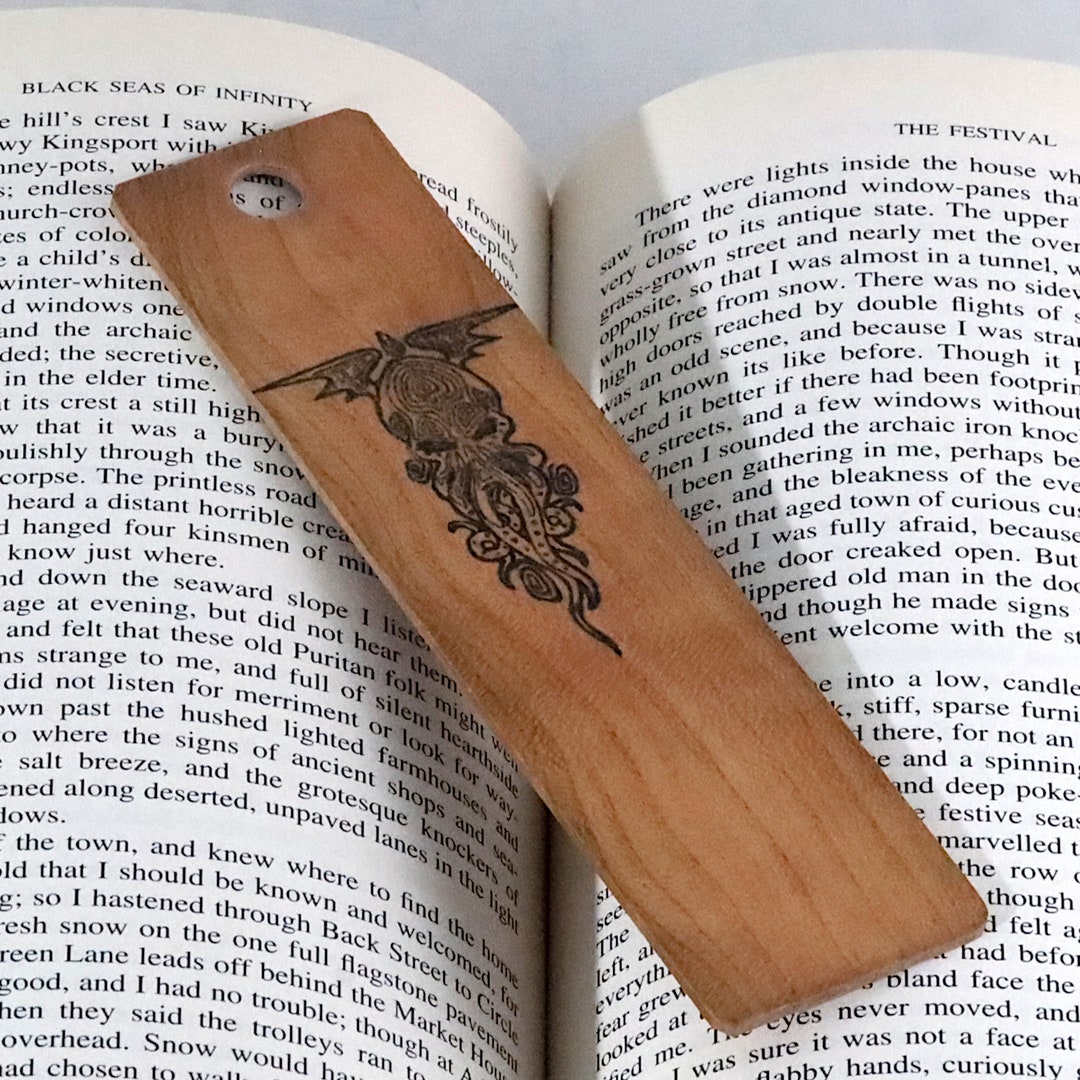 Horror and Fantasy Wooden Bookmarks: Lovecraft's Cthulhu, Broken Sword ...