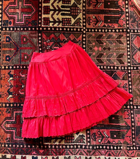 Vintage red satin slip - Gem