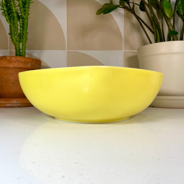 Large Yellow Pyrex Mixing Bowl - Etsy