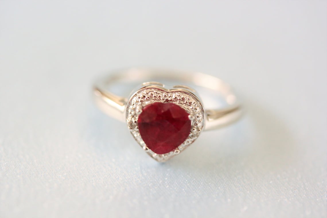 Ruby Ring: 2.4ct Genuine Ruby Heart Shaped Engagement Ring - Etsy