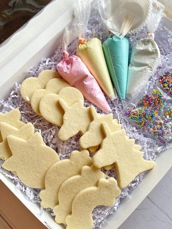 Ultimate Guide to Cookie Decorating Sets: Tips, Tricks, and Reviews – Decor