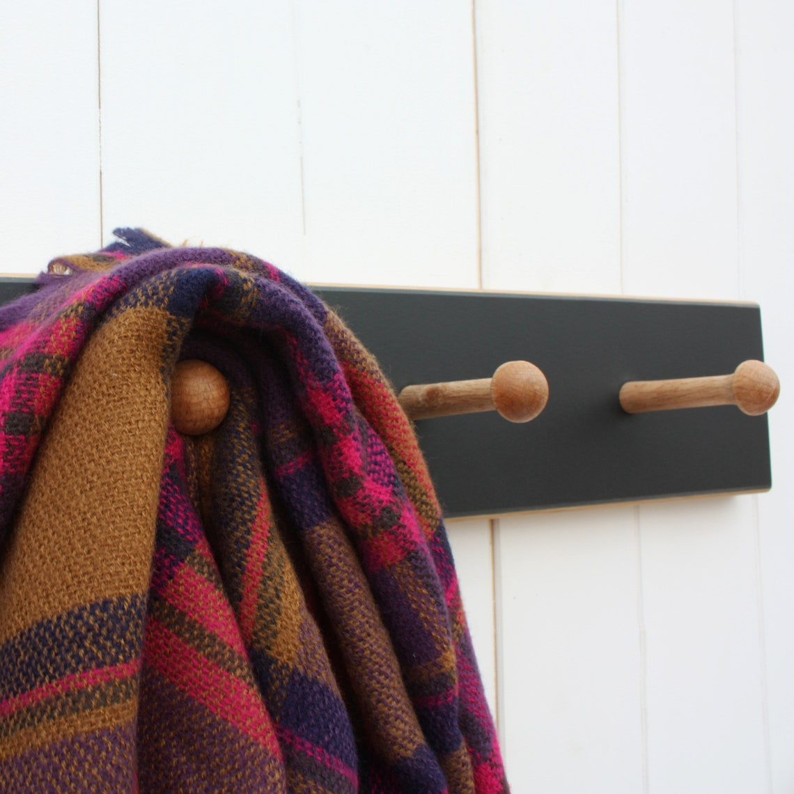 Contemporary Oak Shaker Peg Rail - Etsy
