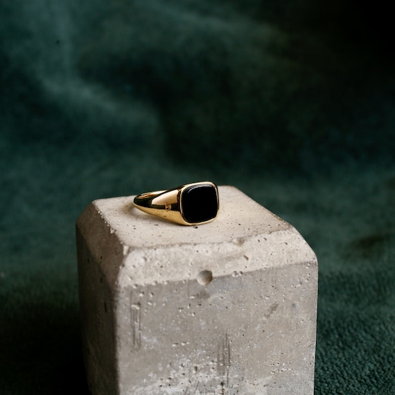 Signet Ring Obsidian and Gold Vermeil - Etsy