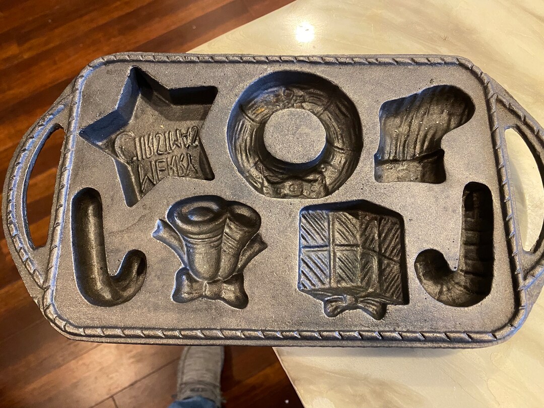 Vintage Cast Iron Christmas Shapes Cookie And/or Candy Mold Baking Pan ...