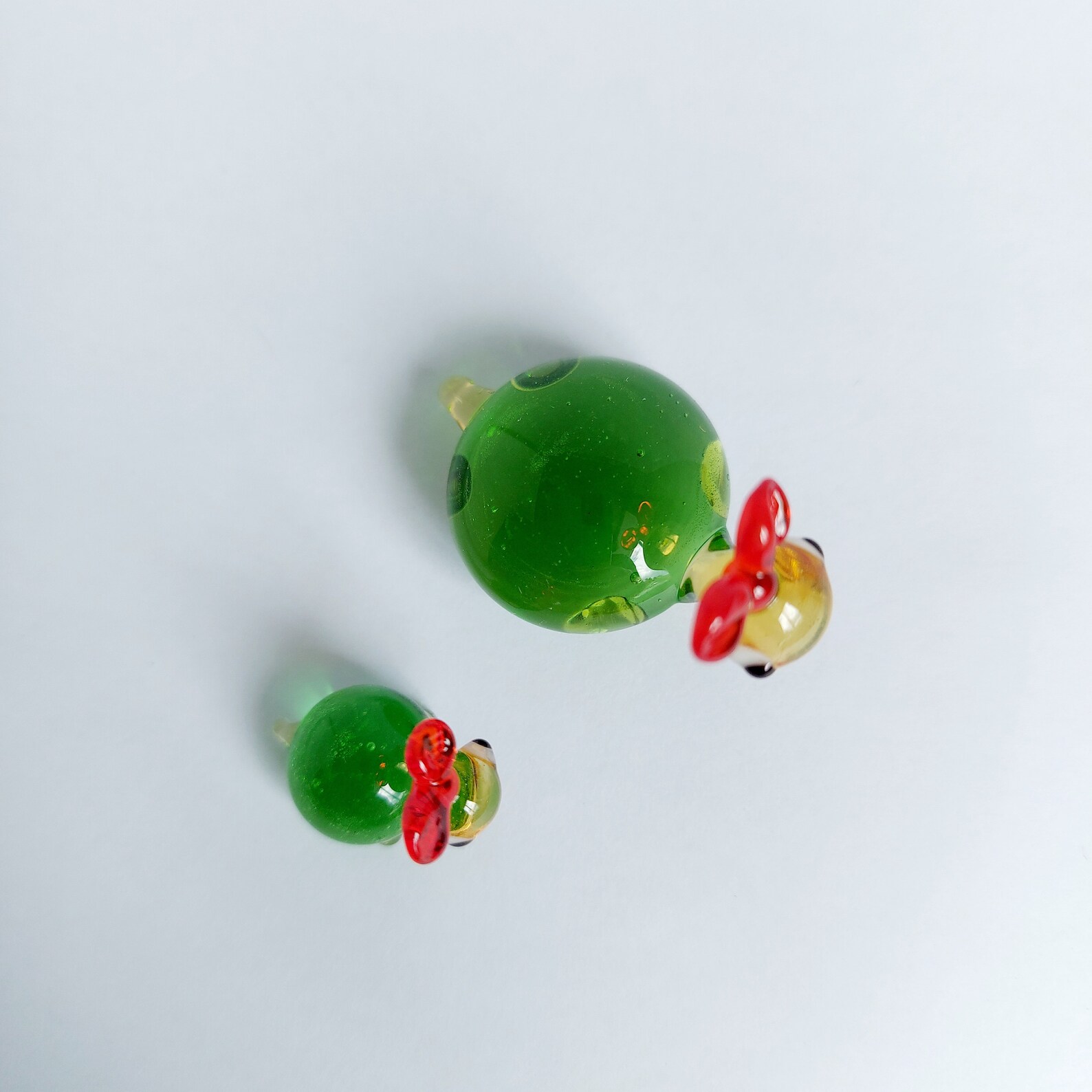 Tiny Glass Figurines Tiny Glass Turtle With Bow Murano Glass - Etsy