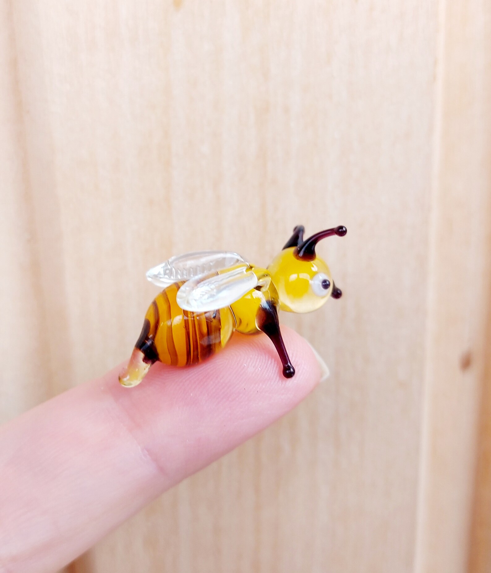 True Size Honey Bee, Mini Glass Insects, Murano Glass Honey Bee ...