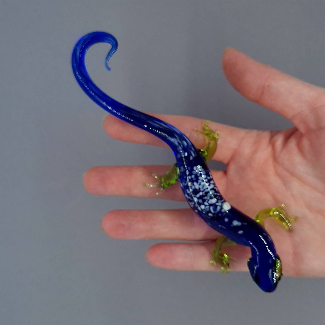 Glass Blue Salamander, Glass Blue Green Lizard, Glass Reptiles ...