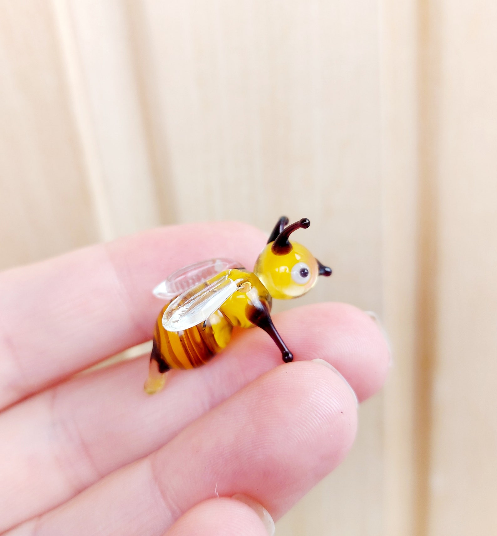 True Size Honey Bee, Mini Glass Insects, Murano Glass Honey Bee ...