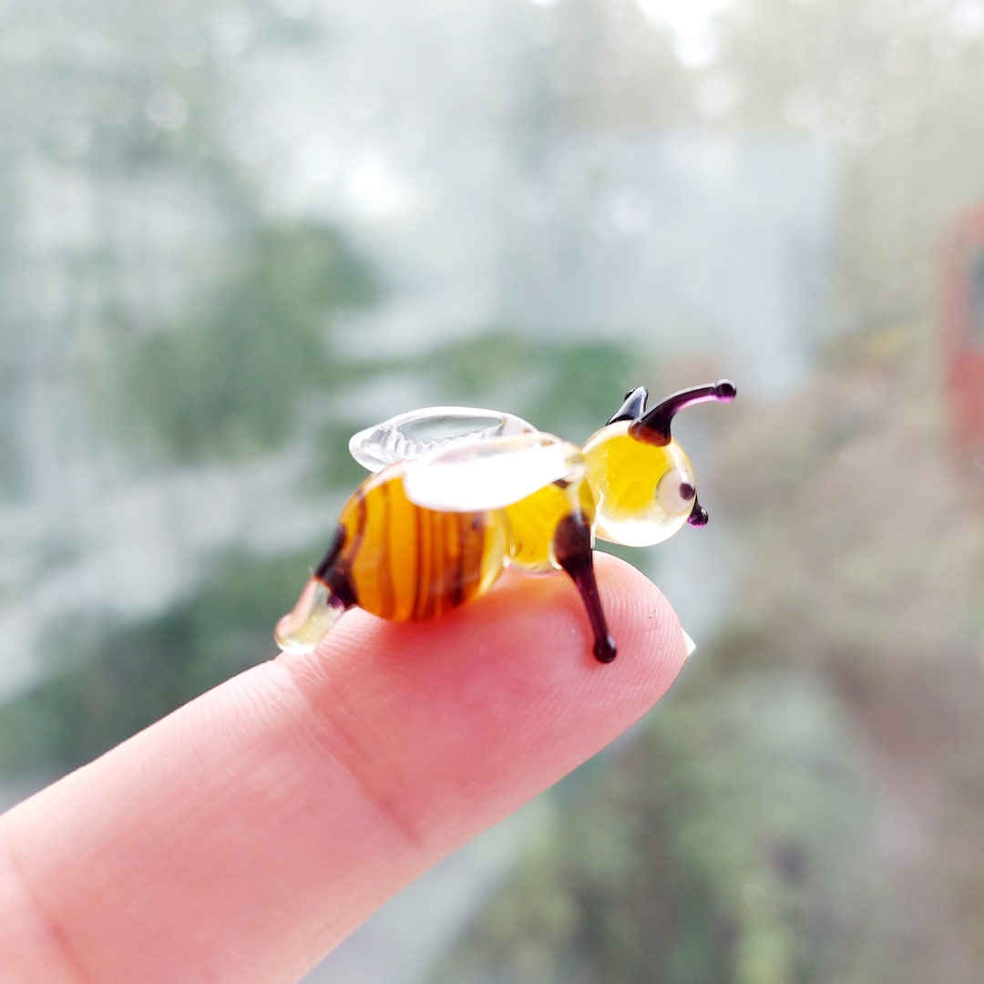 True Size Honey Bee, Mini Glass Insects, Murano Glass Honey Bee ...