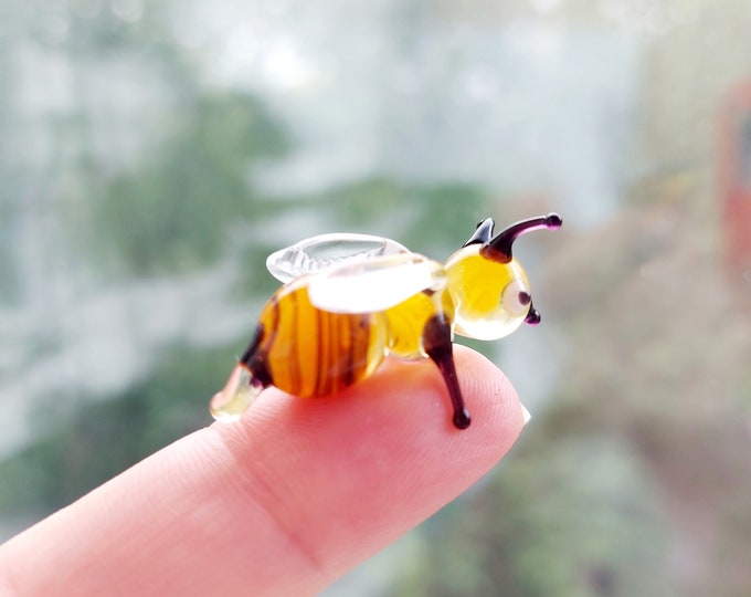 True Size Honey Bee, Mini Glass Insects, Murano Glass Honey Bee ...