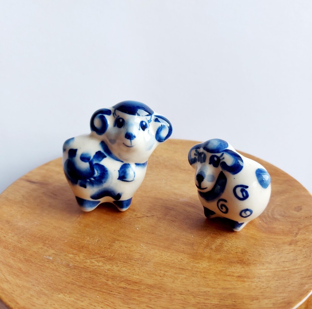 Pair of Sheep Porcelain Figurine, Cute Sheep Porcelain Figurine, Cobalt ...