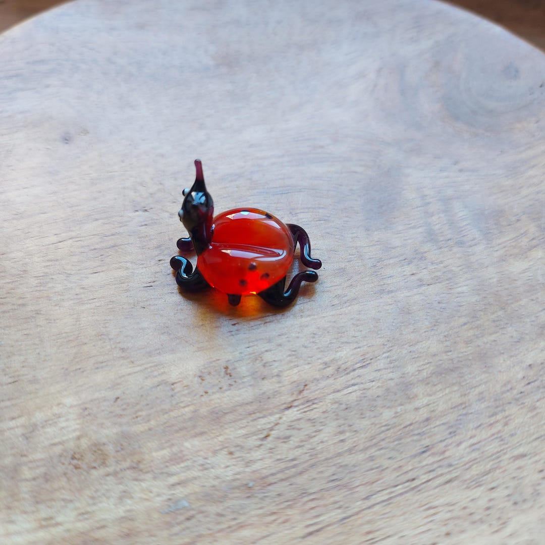 Mini Ladybug, Miniscule Glass Insects, Murano Glass Ladybug ...