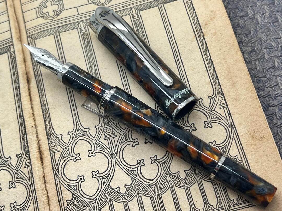 Montegrappa Hernest Hemingway Novel Amber - Fountain Pen - F Nib - Etsy