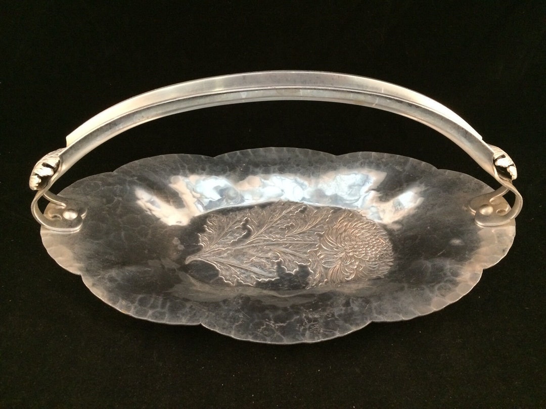 Trade Continental Mark Hand Wrought Silverlook Aluminum Floral Tray W ...