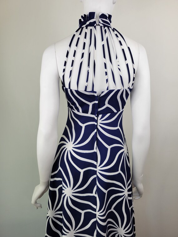 Vintage 1970s psychedelic cage neck maxi dress, Size … - Gem