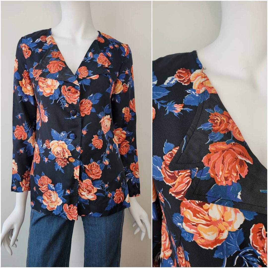 Vintage 1970s Rose Print Blouse, Low Cut Double Collar, Size S/M ...