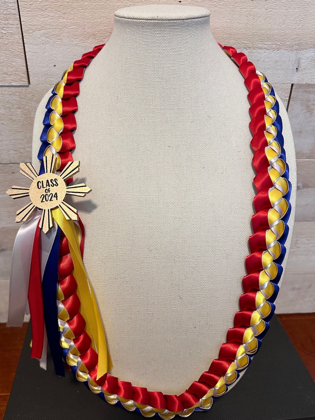 Filipino Flag Ribbon Lei With Class of 2024 Filipino Sun Pin - Etsy