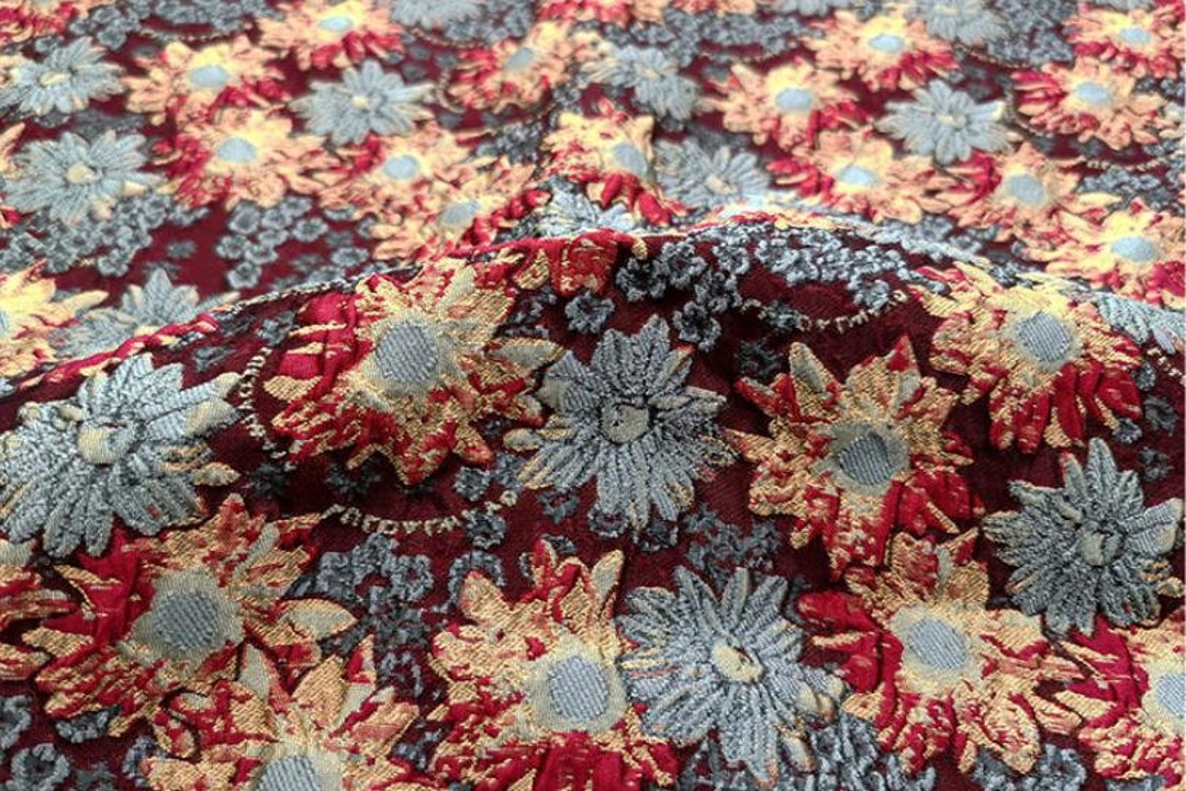 Retro Solid Relief Jacquard Brocade Clothing Fabric High Grate Romantic ...