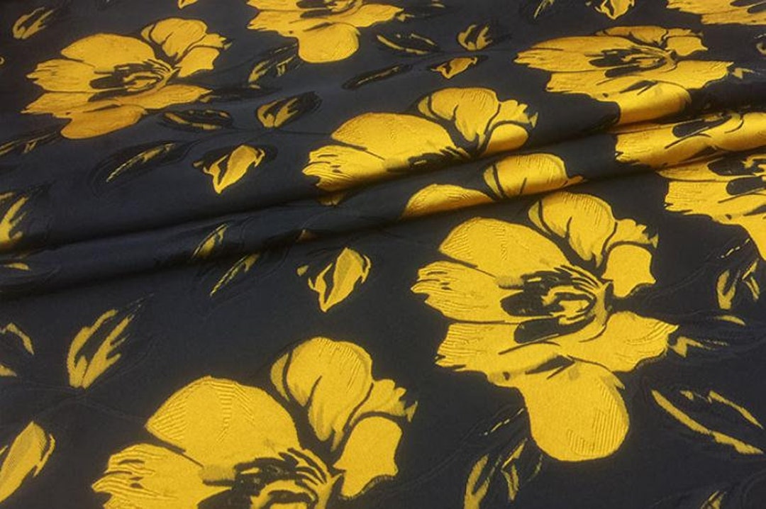Gold Floral Brocade Clothing Fabric High-end Relief Big Flower Fabric ...
