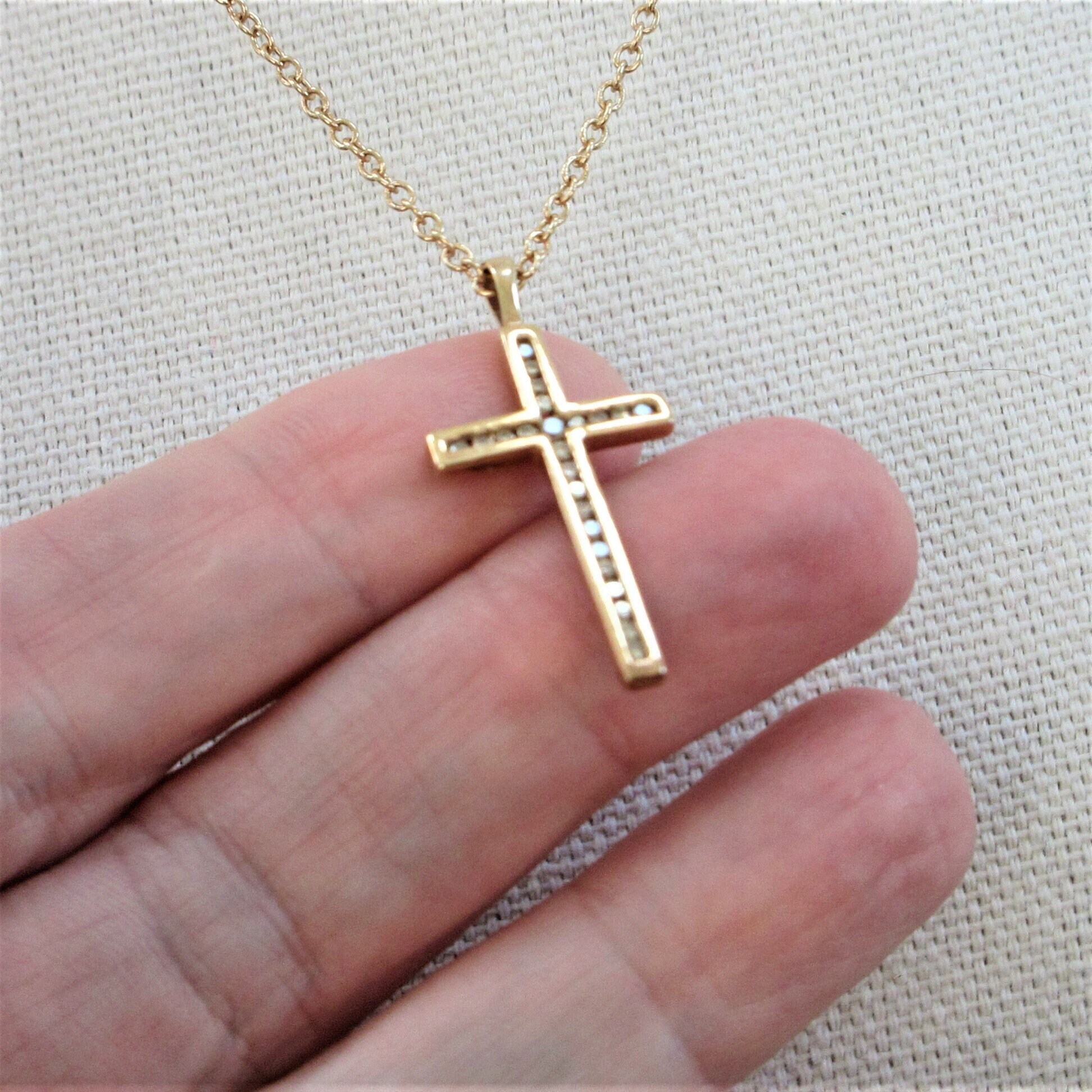 10K Gold Diamond Cross W 19 Inch Gold Chain,24 Diamonds Channel Set ...