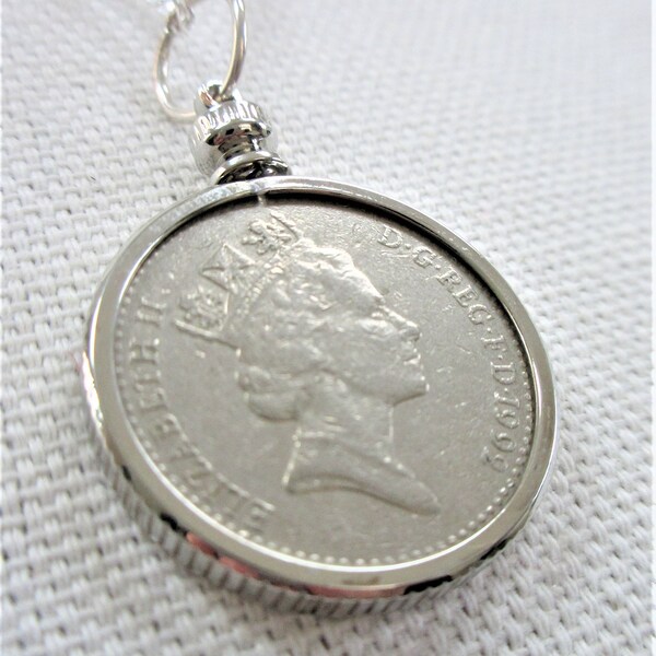 Coin Holder Necklace - Etsy